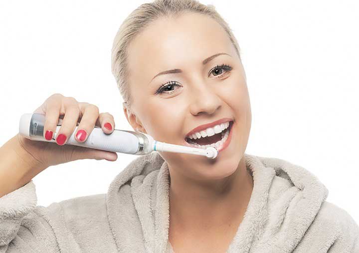 How to brush your teeth correctly - Sedation and Implant Dentists